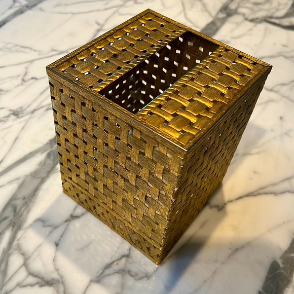 Vintage | Bath | Vintage Gold Tissue Holder | Poshmark
